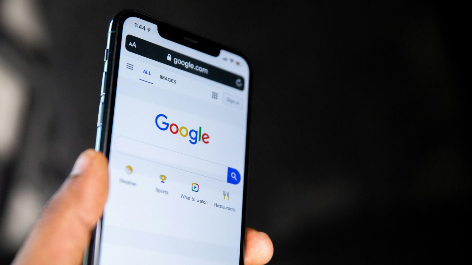 How Google Decides Which Websites to Show First